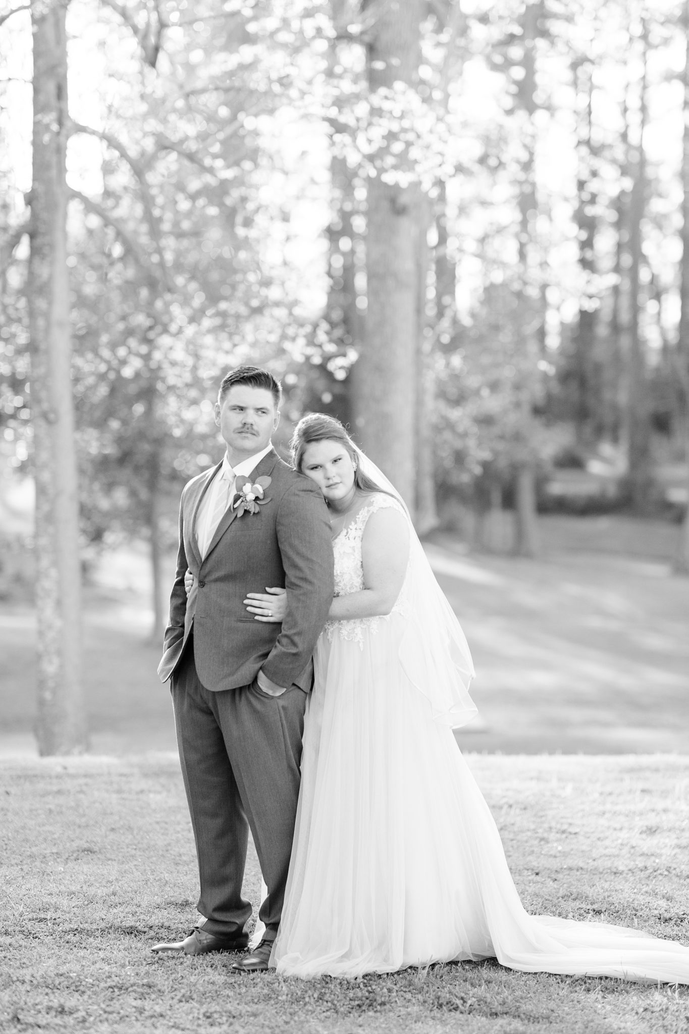 Spring Wedding At Copper Ridge On The Neuse | Taylor And Cole | Dakota ...
