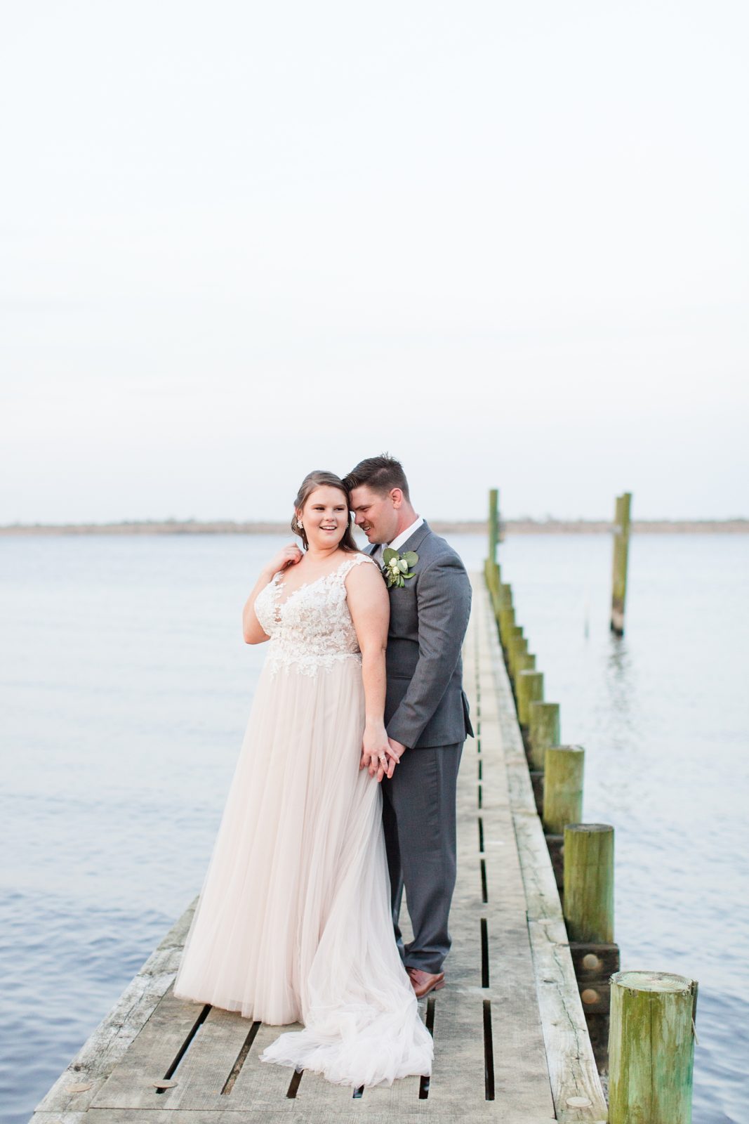 Spring Wedding At Copper Ridge On The Neuse | Taylor And Cole | Dakota ...